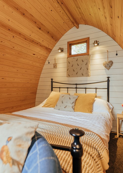 Glamping in our Cosy Wooden Pods for two Blackwater / Schiehallion